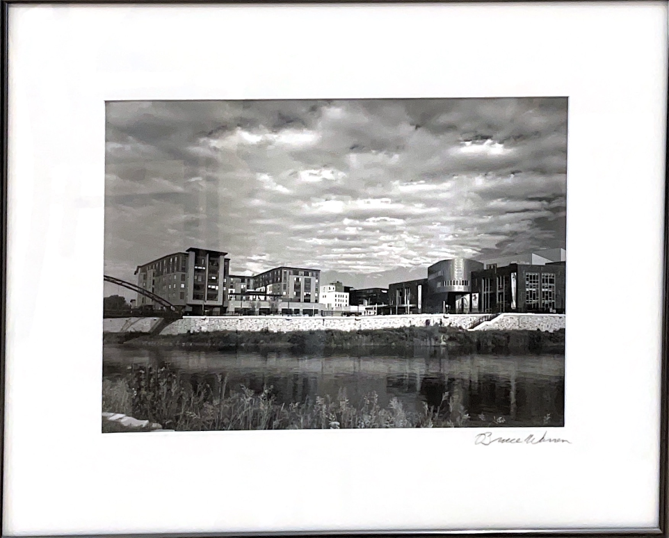 Bruce Warren – 2 ROOTS ART & WINE GALLERY